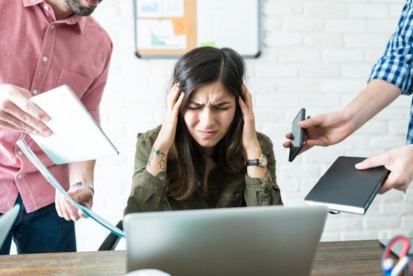 Why Do I Zone Out So Much: How to Deal With Dissociation